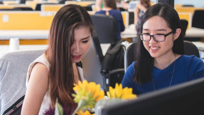 How to become a marketing manager | StudyNext